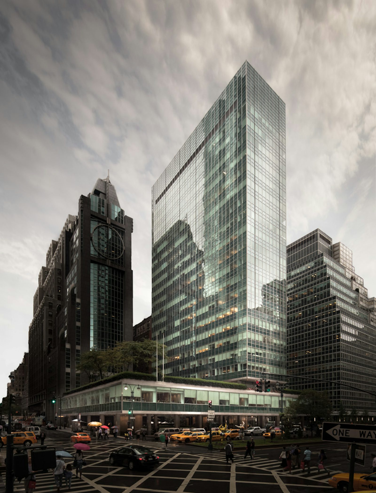 Lever House FISP Facade Inspection | EDG Architecture + Engineering
